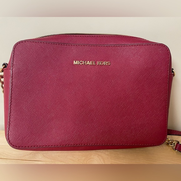 MICHAEL Michael Kors | Bags | Michael Kors Red Crossbody Bag | Poshmark